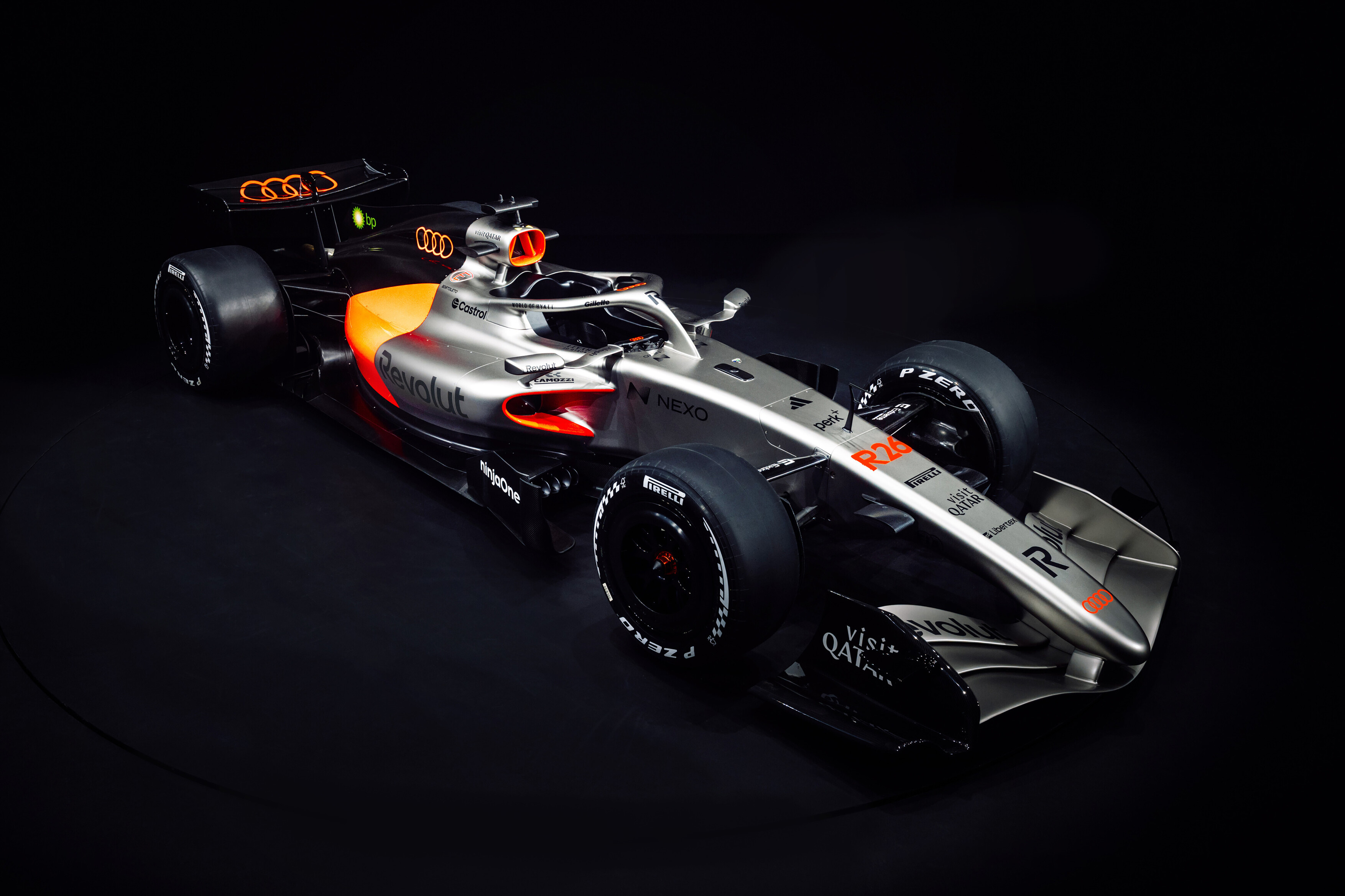 Premijera u Berlinu: službeno je predstavljen Audi Revolut F1® tim ...
